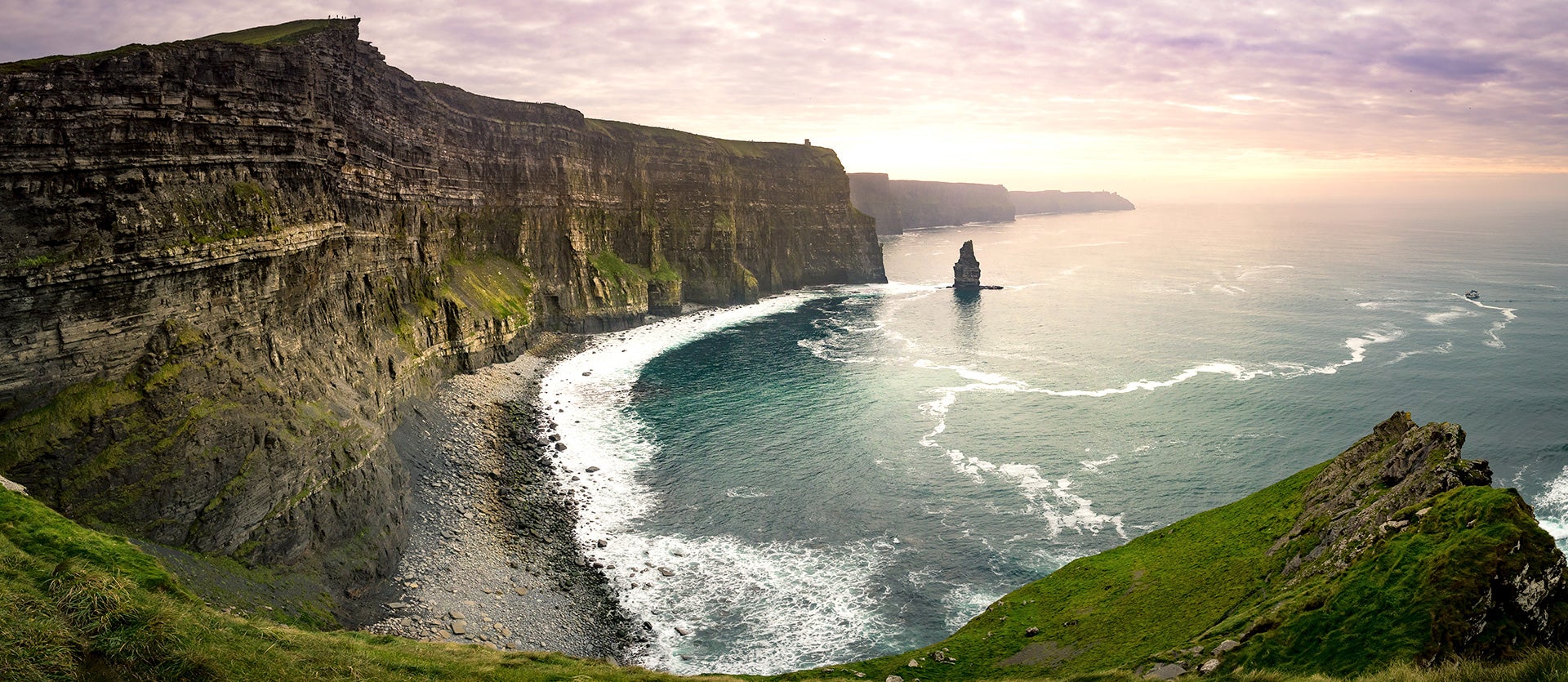 15-Day Tour with Flights: Ireland's Countryside, Lakes & Cliffs of Moher